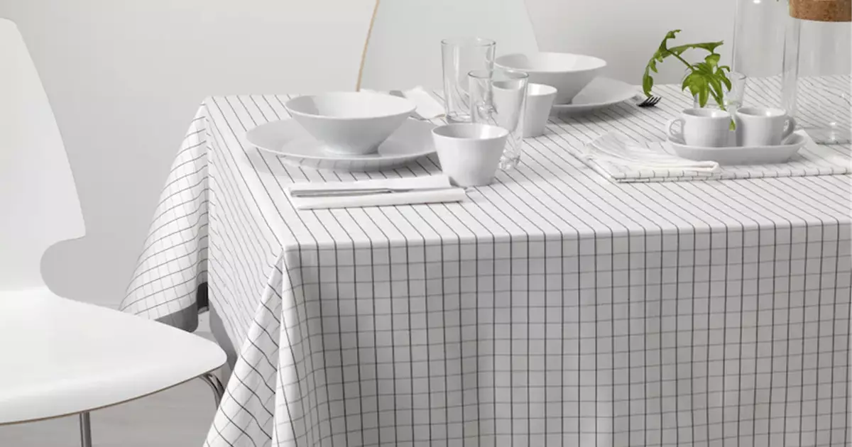Ikea has the perfect tablecloths to brighten up your table and they are worth less than €20