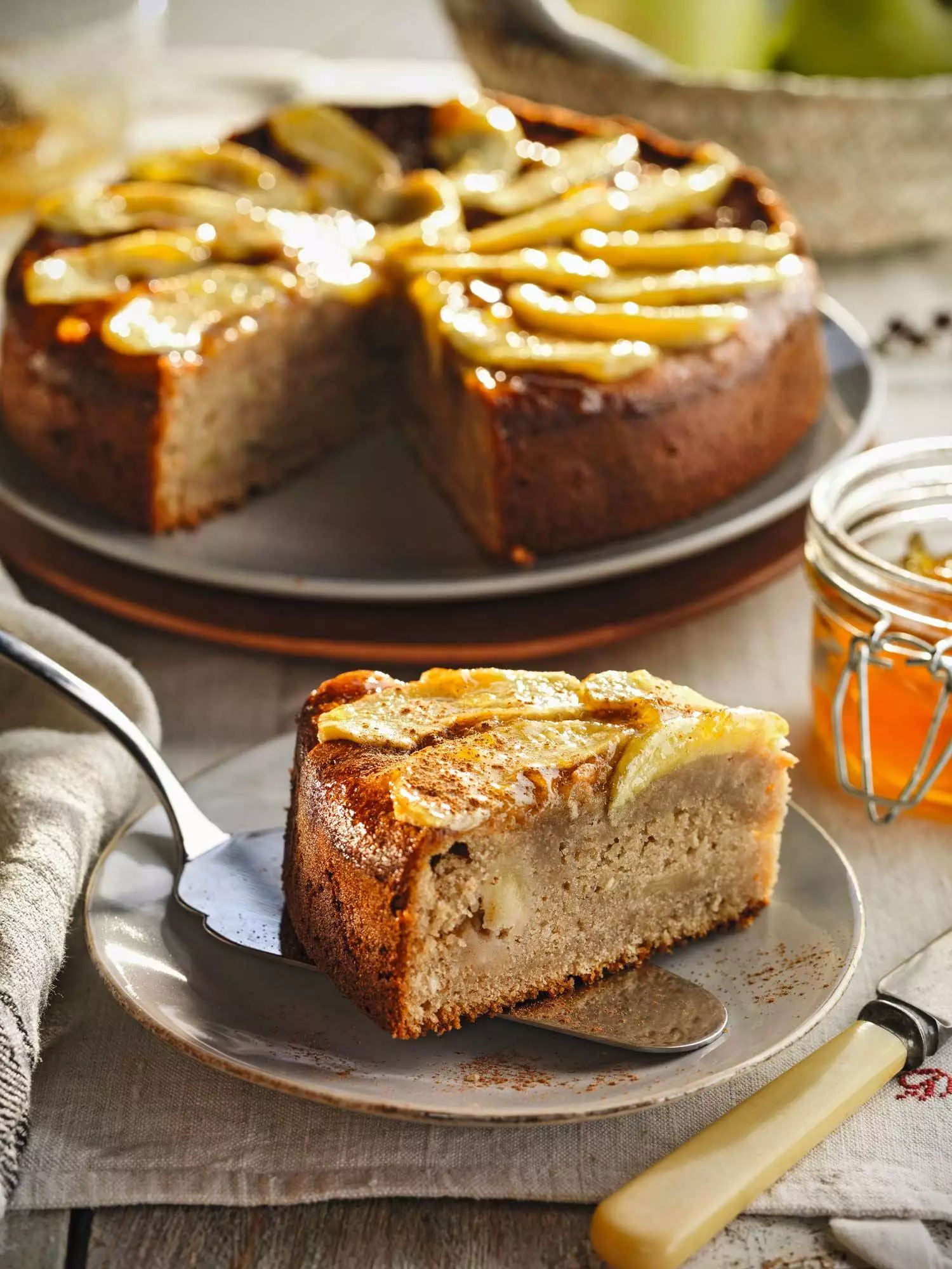 eyona-apple-cinnamon-cake-recipes 00476129