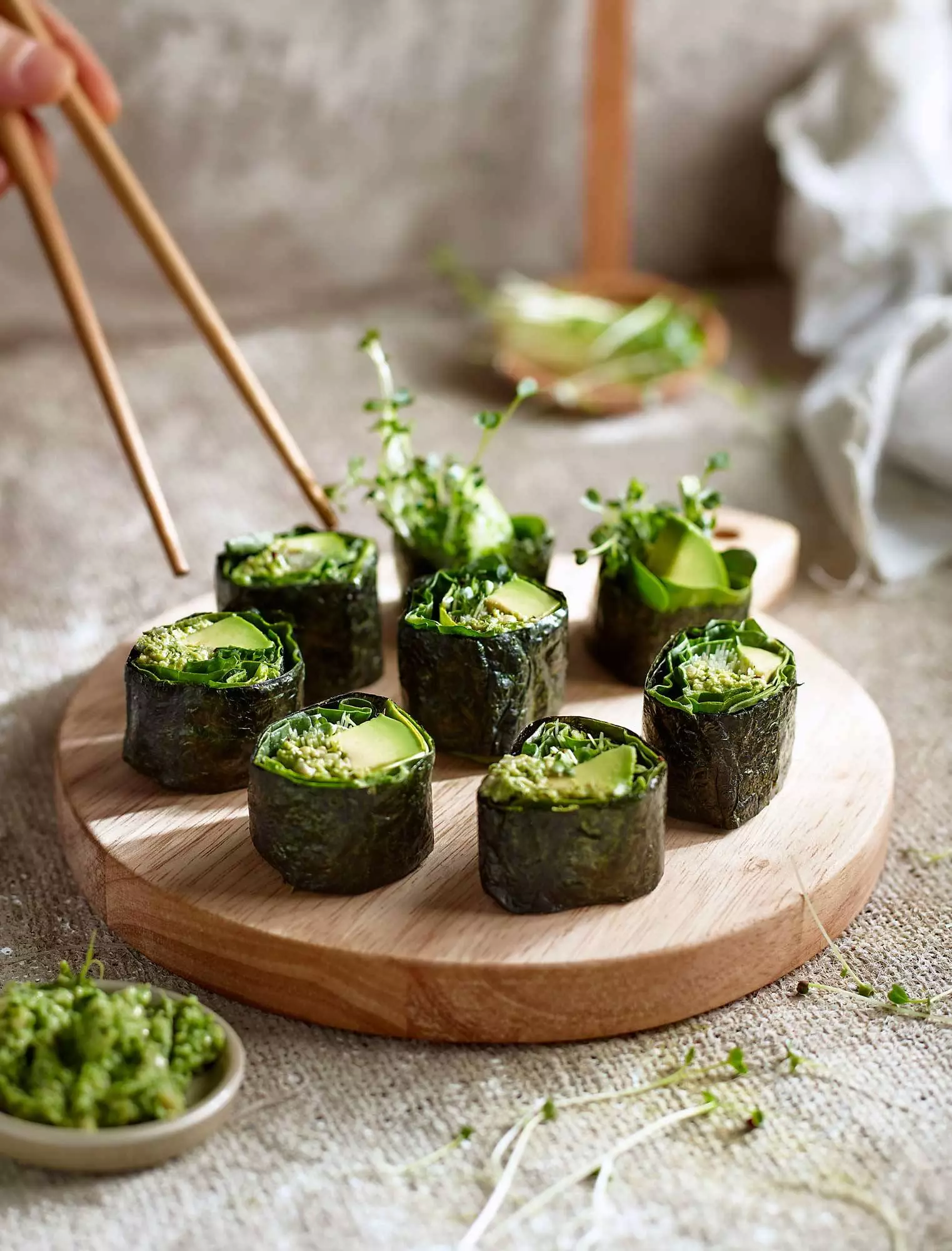 przepisy-z-awokado-makis-japones-00504084 O