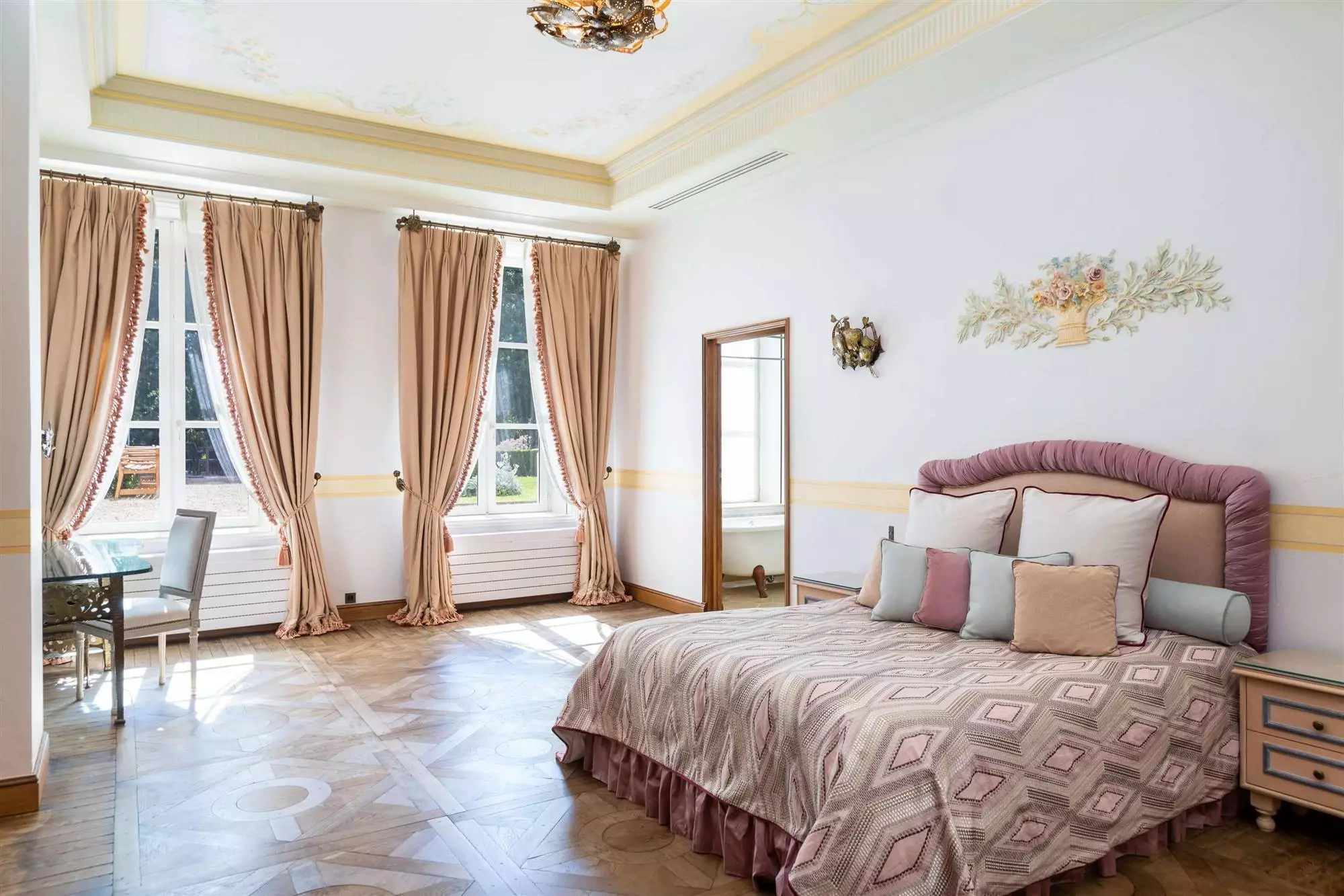 Kamer 2 Pink Palace huur Messi Parijs