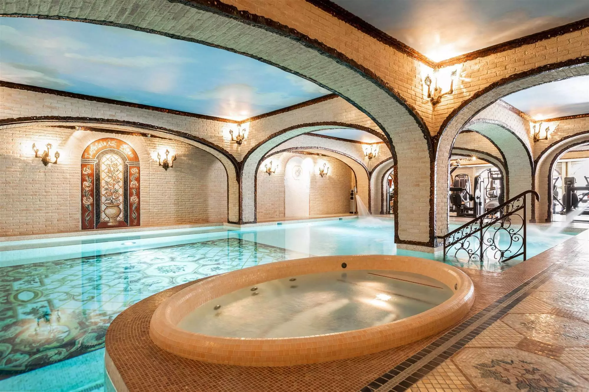 Dziwe losambira ndi jacuzzi Palacio Rosa adabwereka Messi Paris