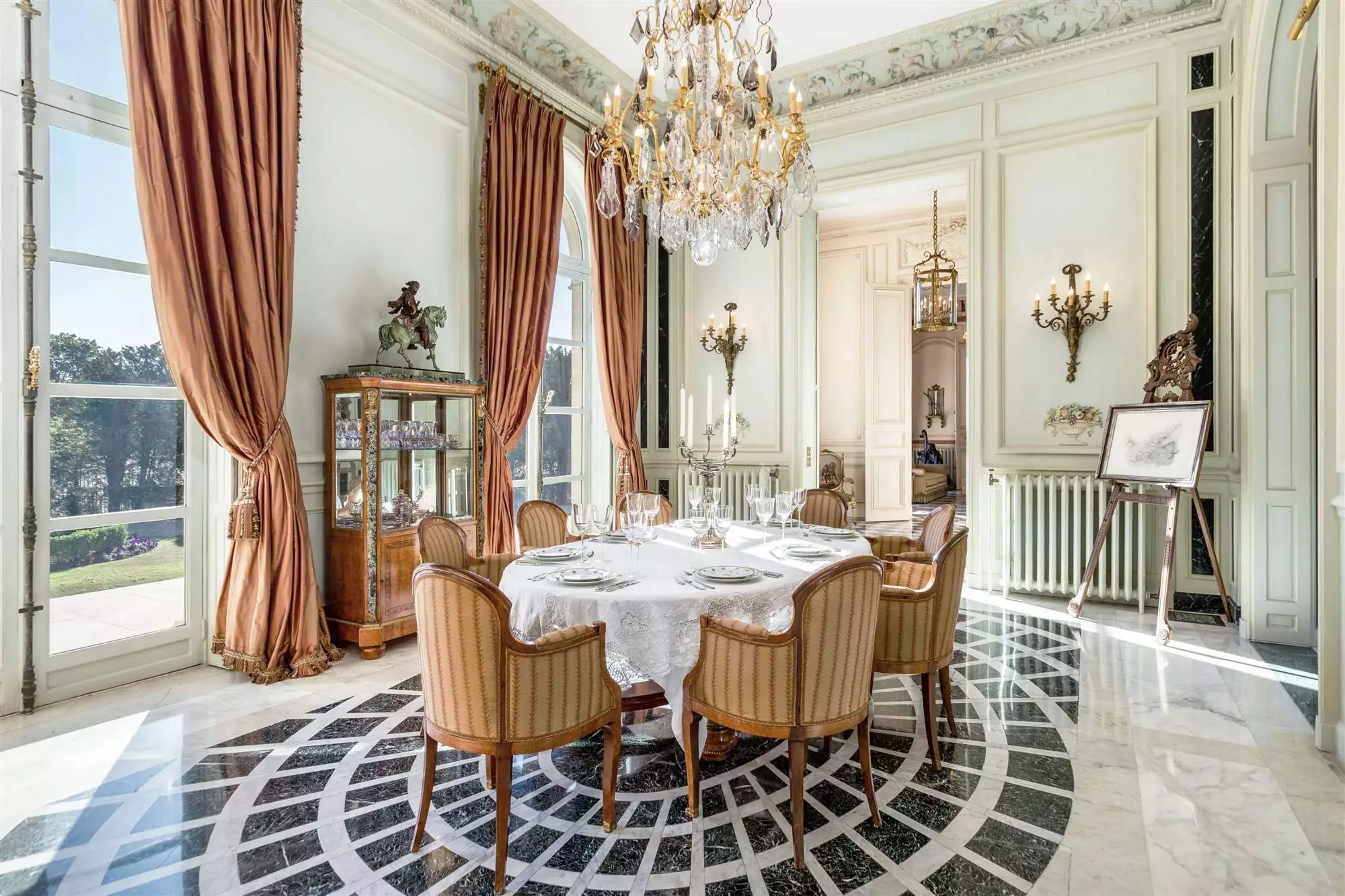 Aluguer de comedor Palacio Rosa Messi Paris