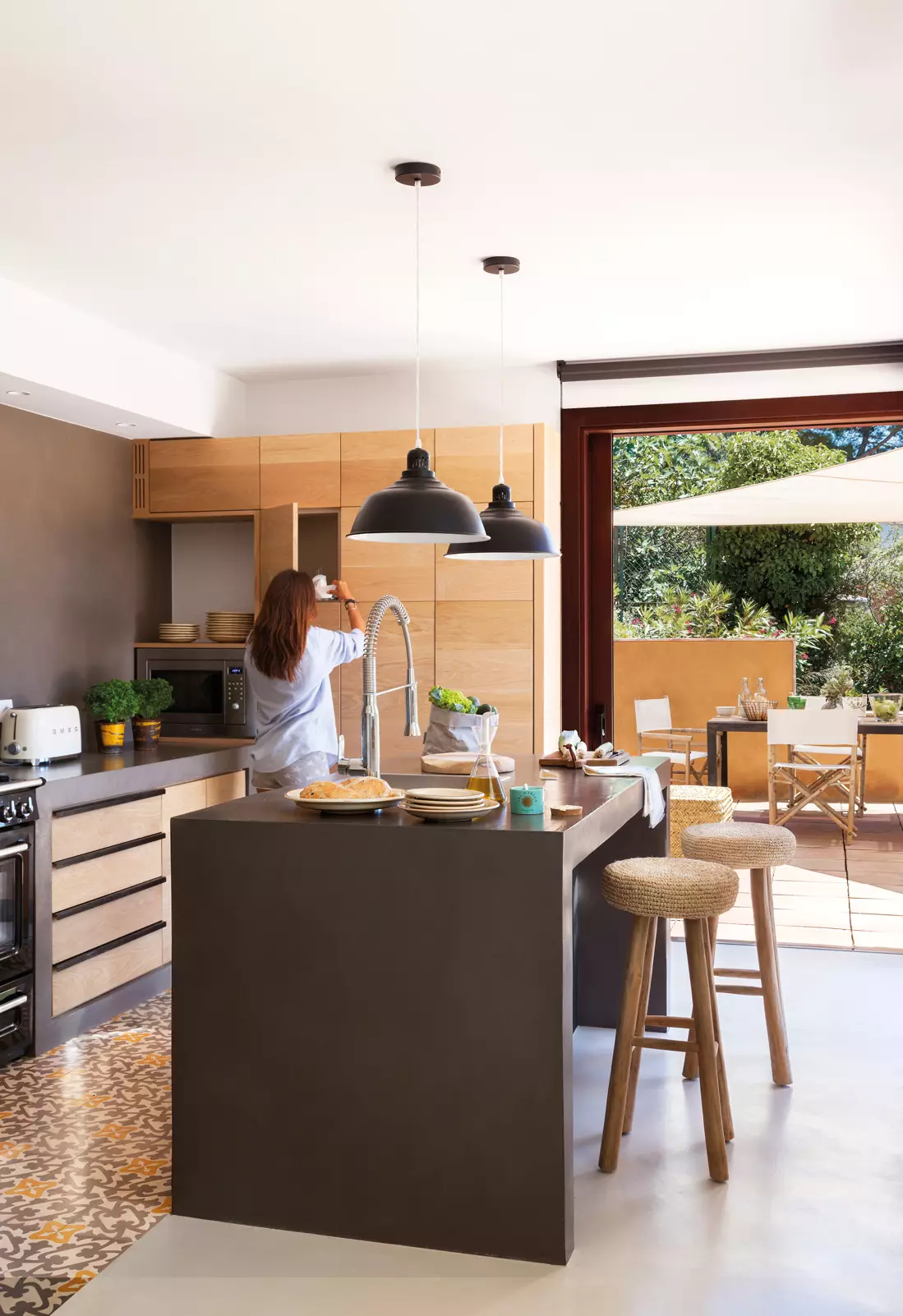 Modern microcement kitchen with island and office