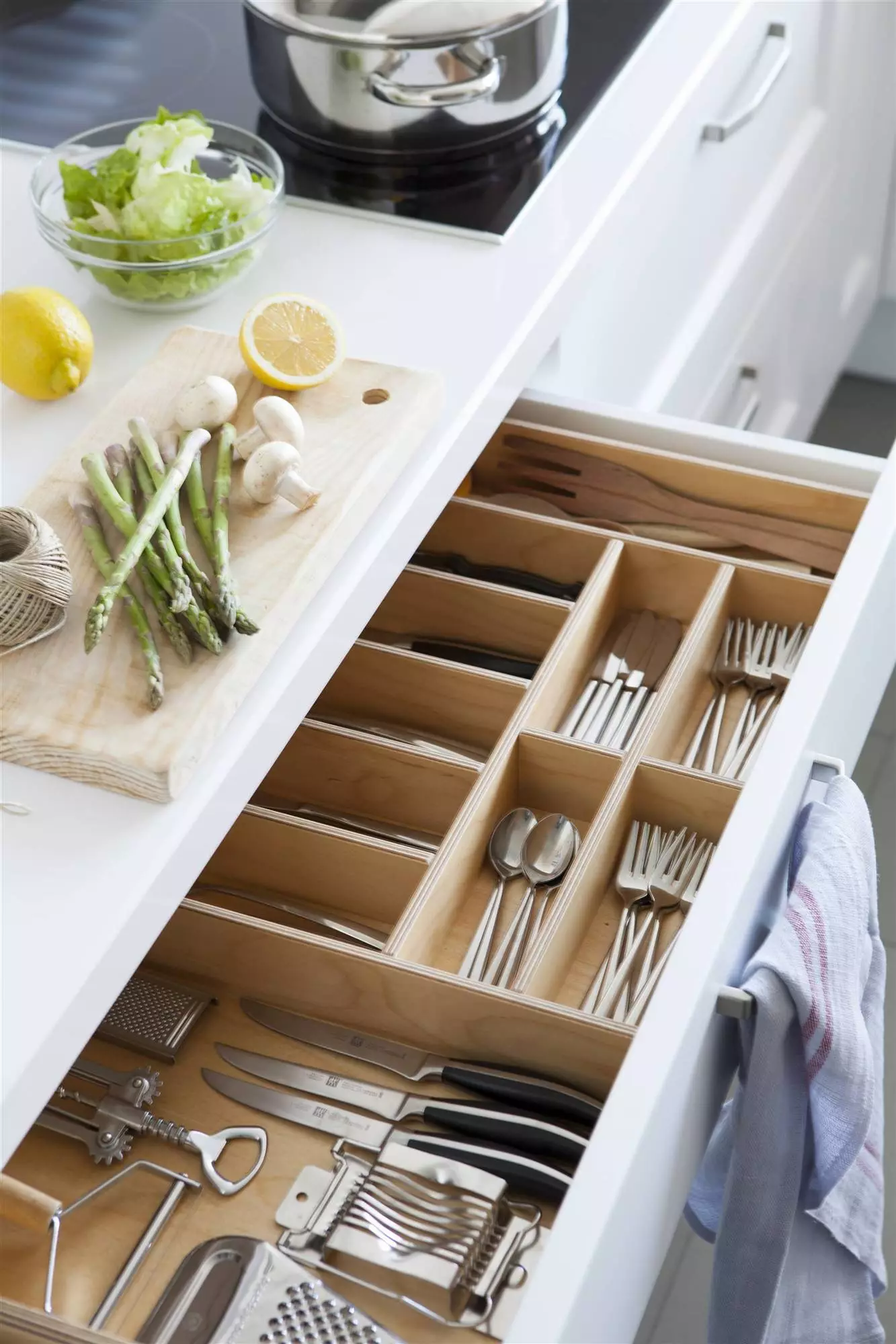 cutlery-drawer