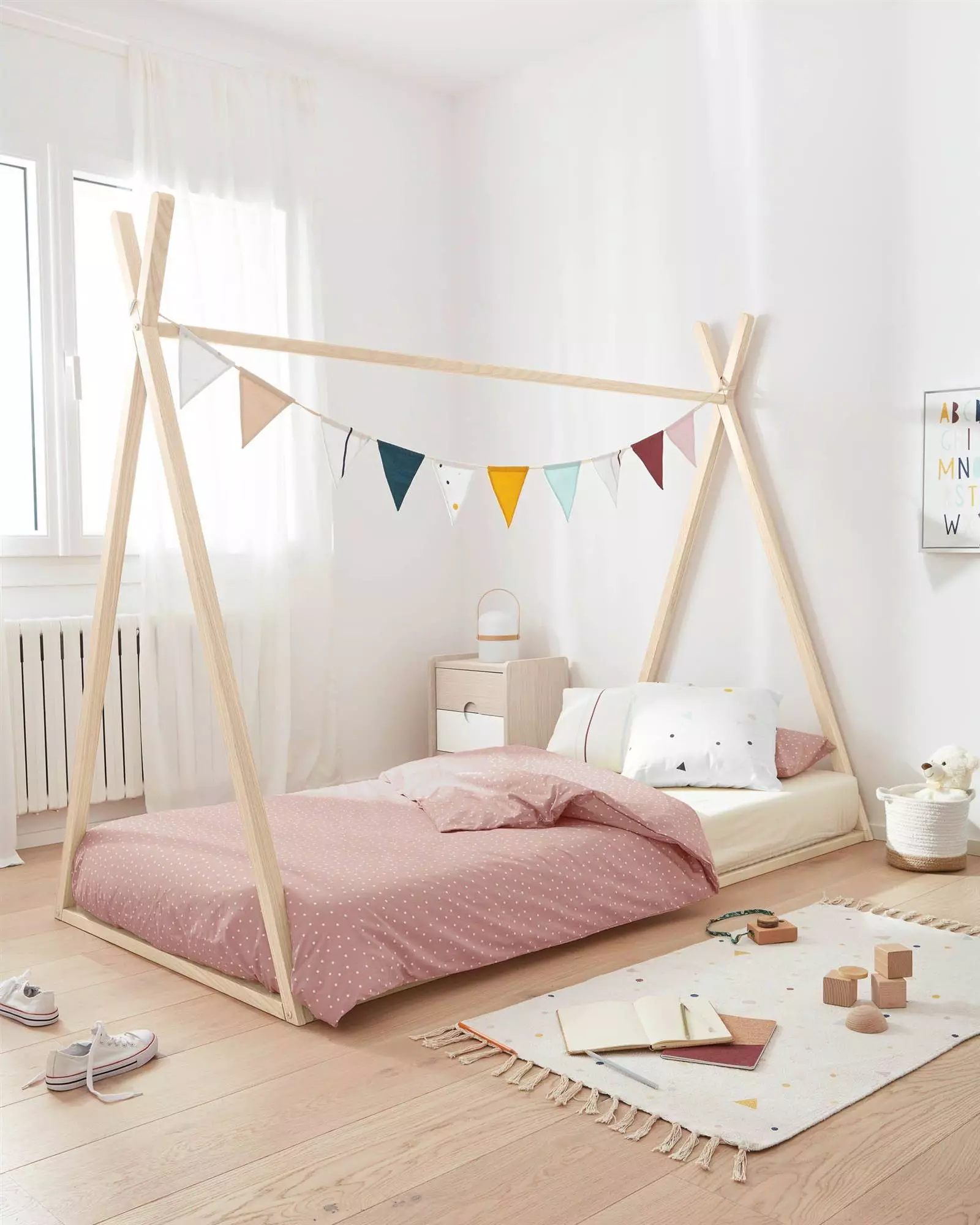 Children's wood teepee bed by Kave Home