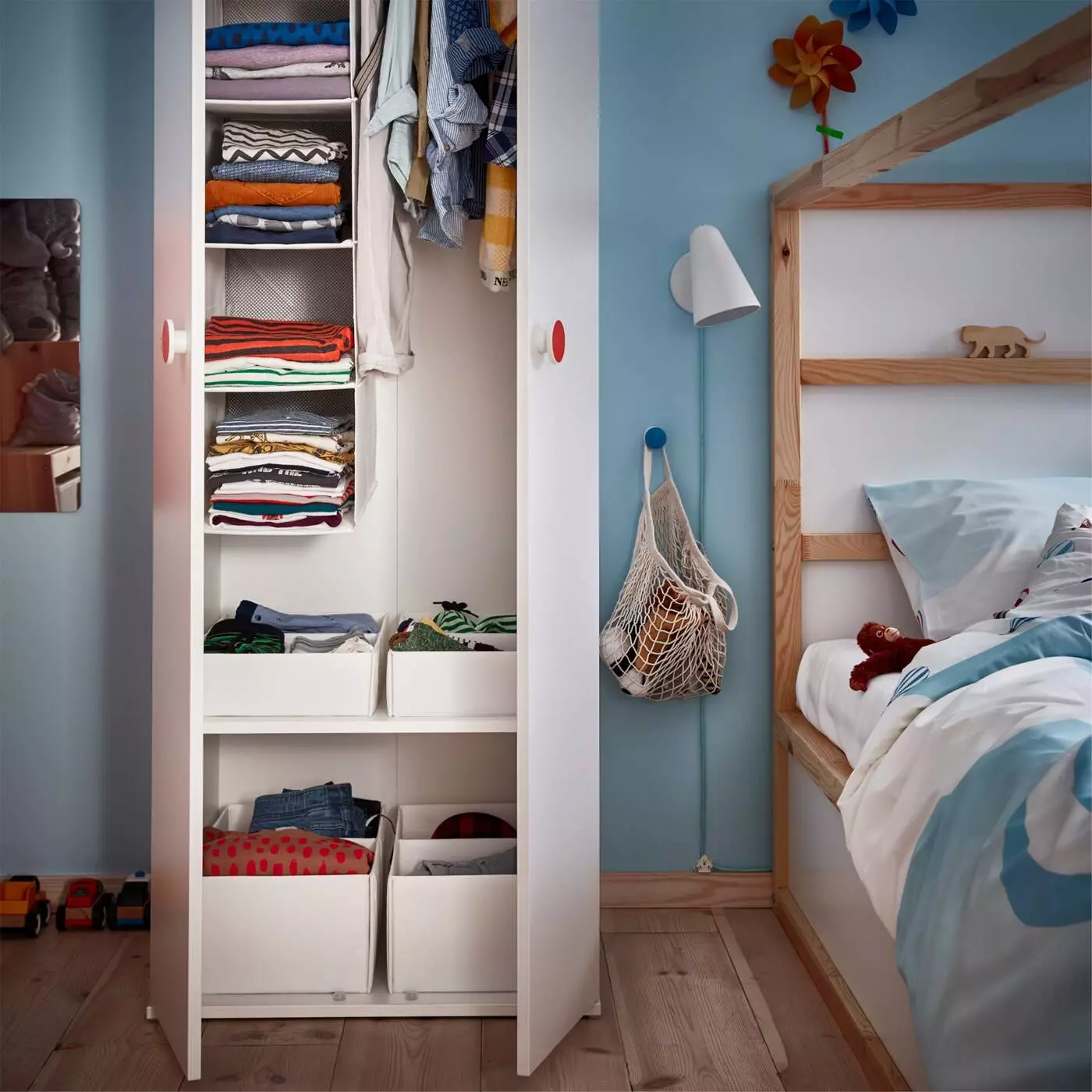 IKEA GODISHUS Youth Wardrobe