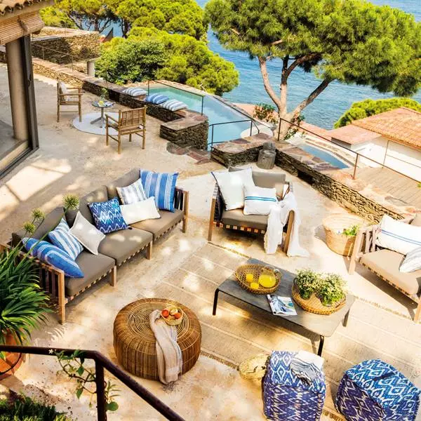 21 ekunze lounges: zorora al fresco