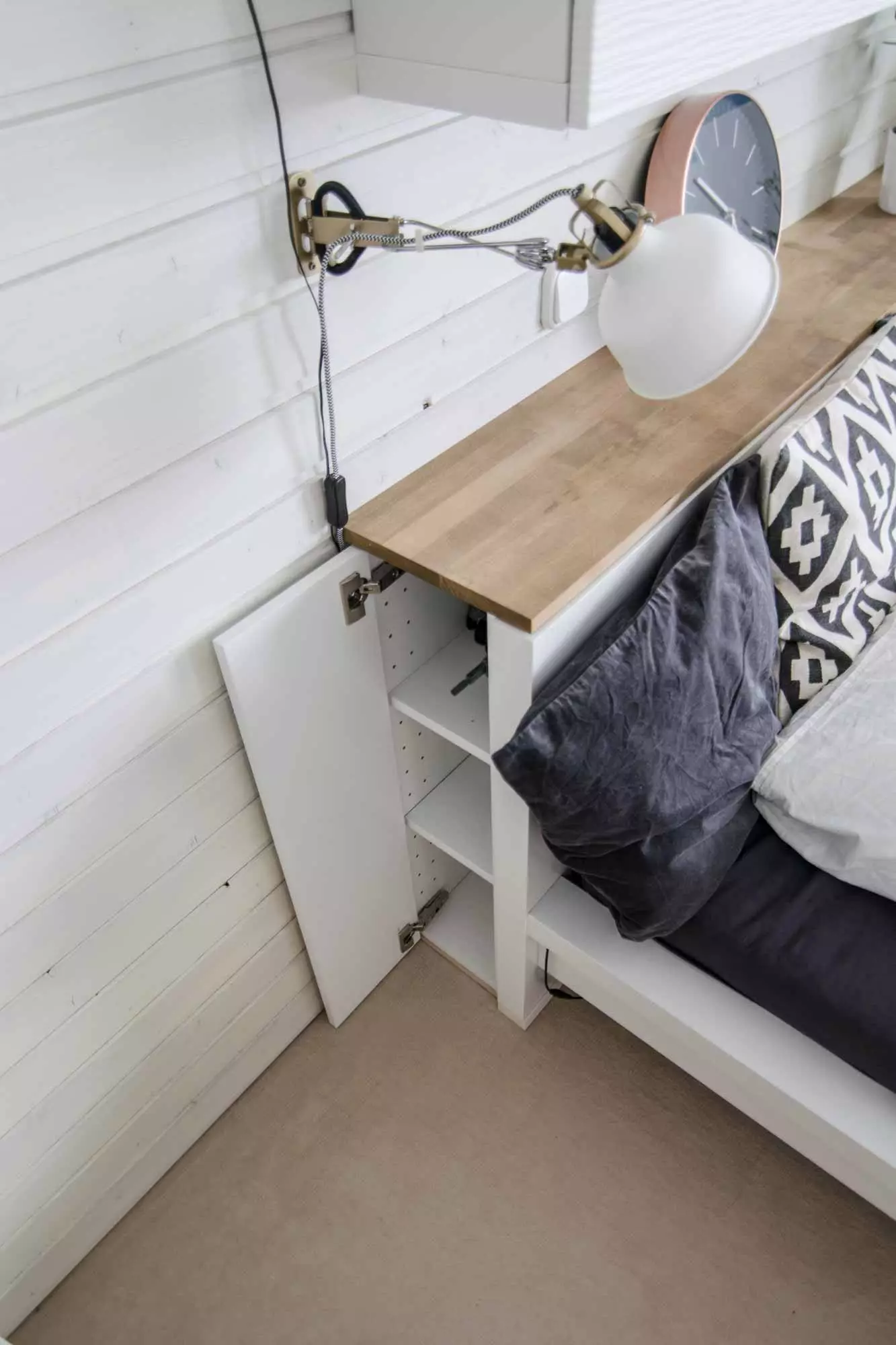 IKEA MALM godam katil untuk membuat kepala katil dengan storan