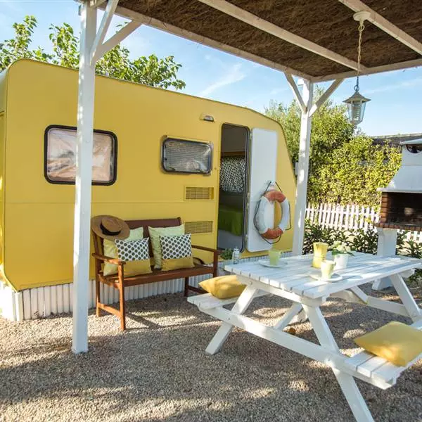 Kuleli hlobo sizo 'glamping'!