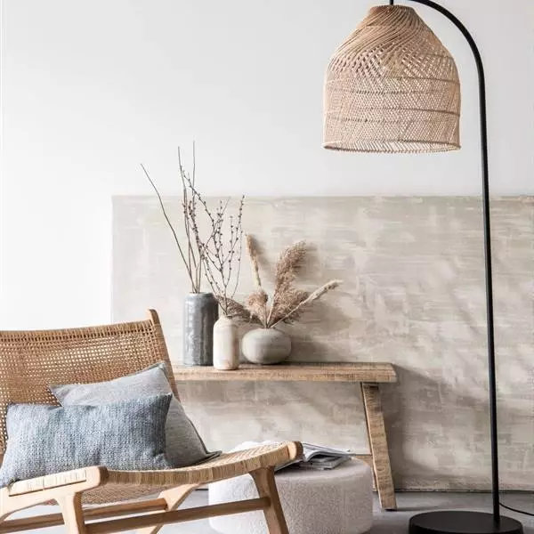 30 floor lamp mula sa Kave Home, Maisons du Monde at La Redoute na inspirasyon ng hitsura ng El Mueble