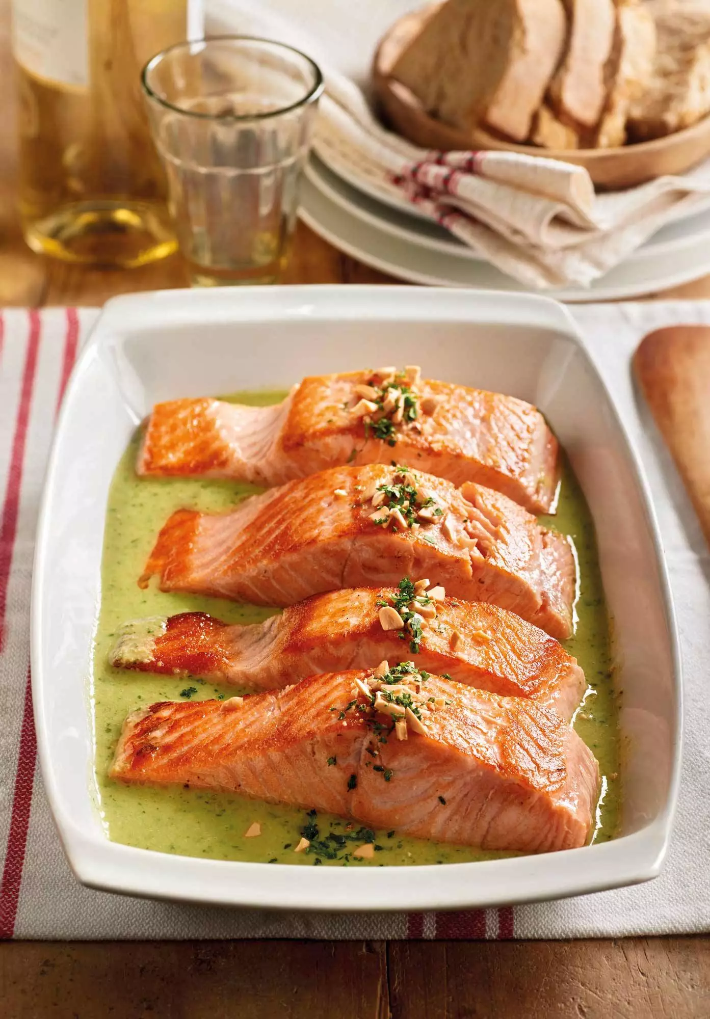 zokupheka-tupper-salmon 00517483