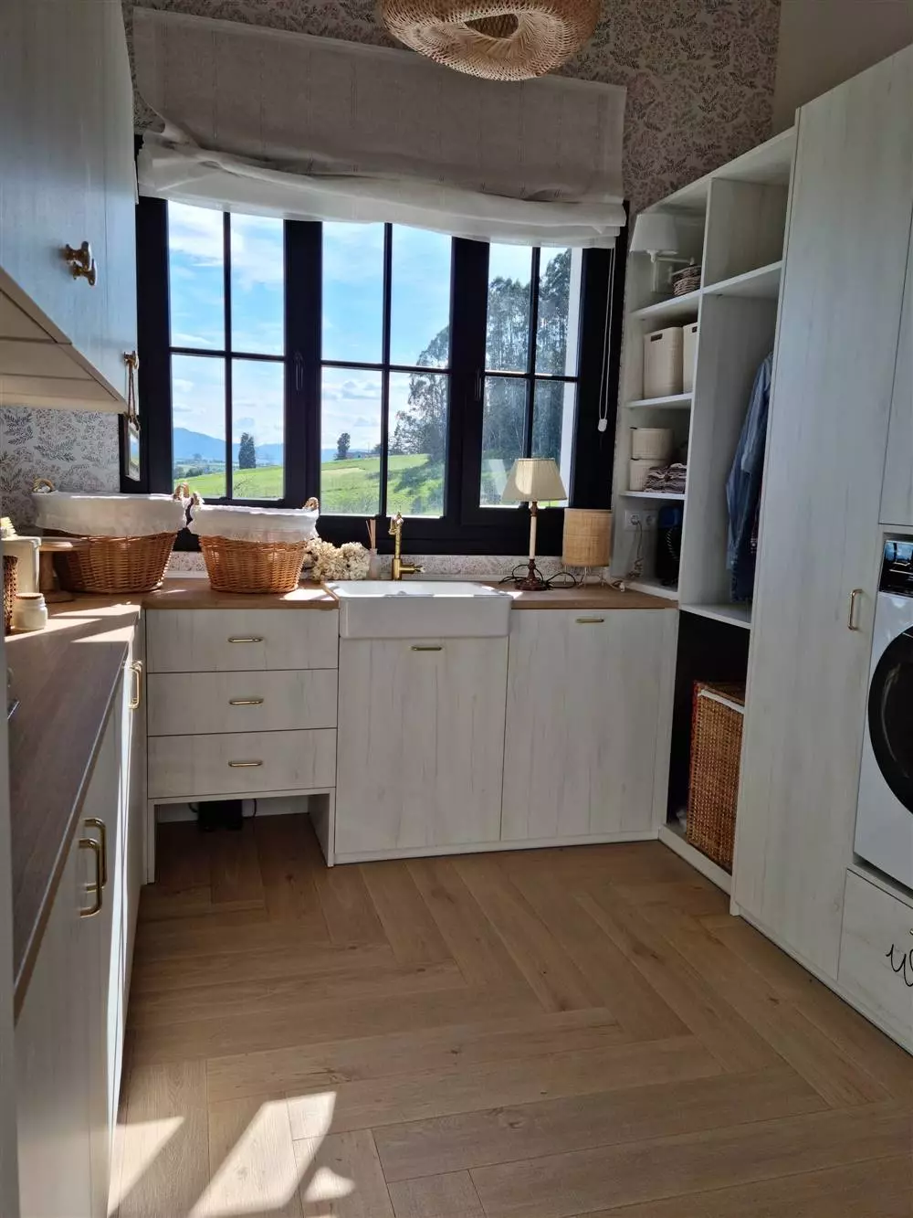 Kitchen of the house of the reader Paloma Blanc in Asturias