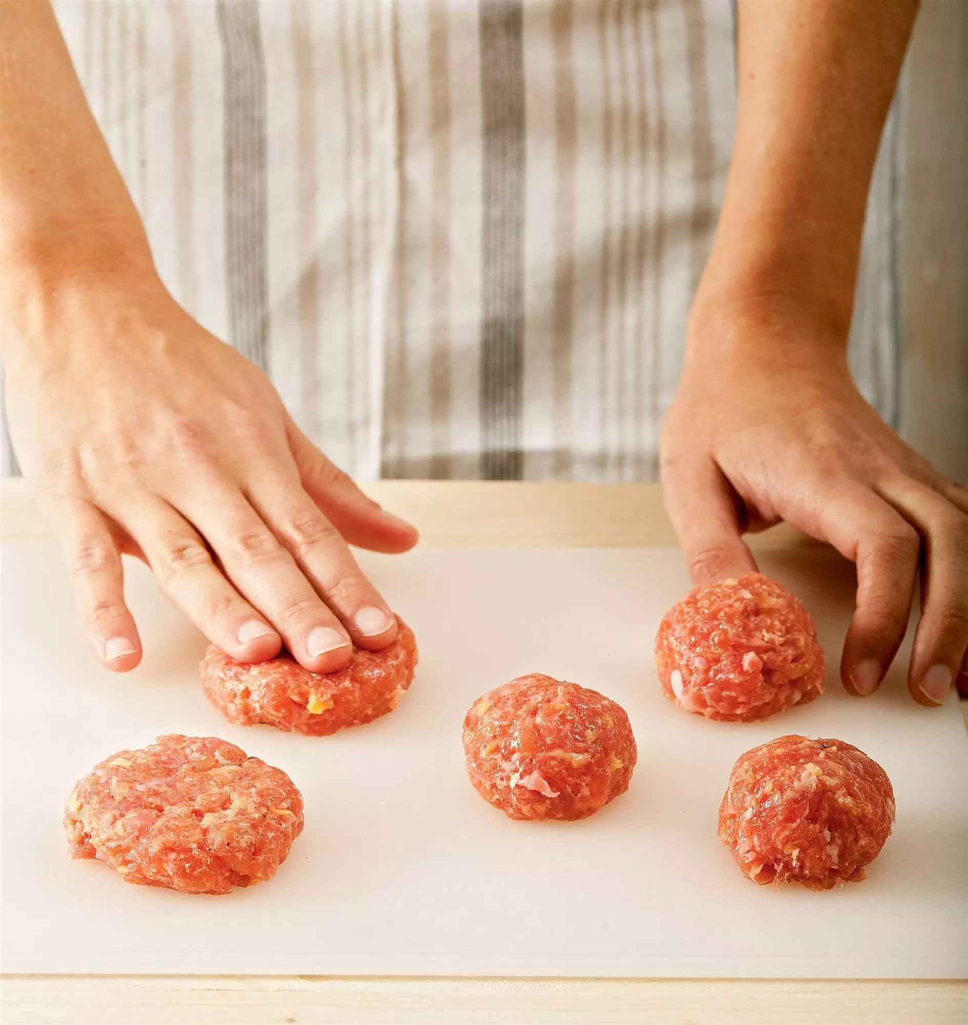 Canto tempo duran os alimentos na neveira? E fóra dela? 5478_3