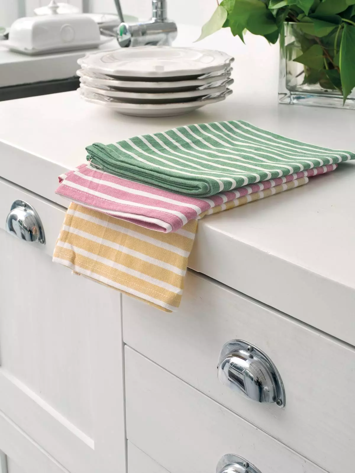 50 cleaning tricks for the kitchen tidy up the rags 00312781