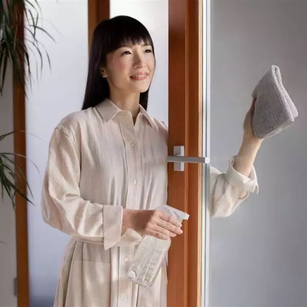 Marie Kondo hjælper dig med at lave forårsrengøring