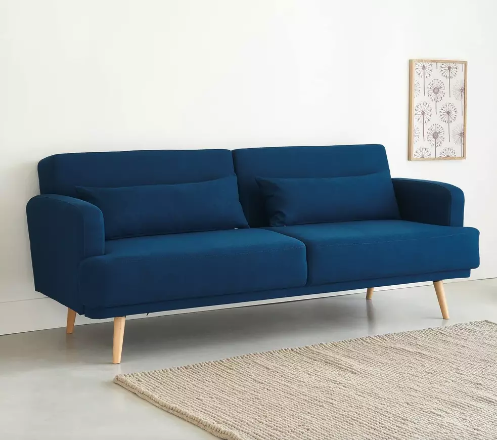 mėlyna sofa