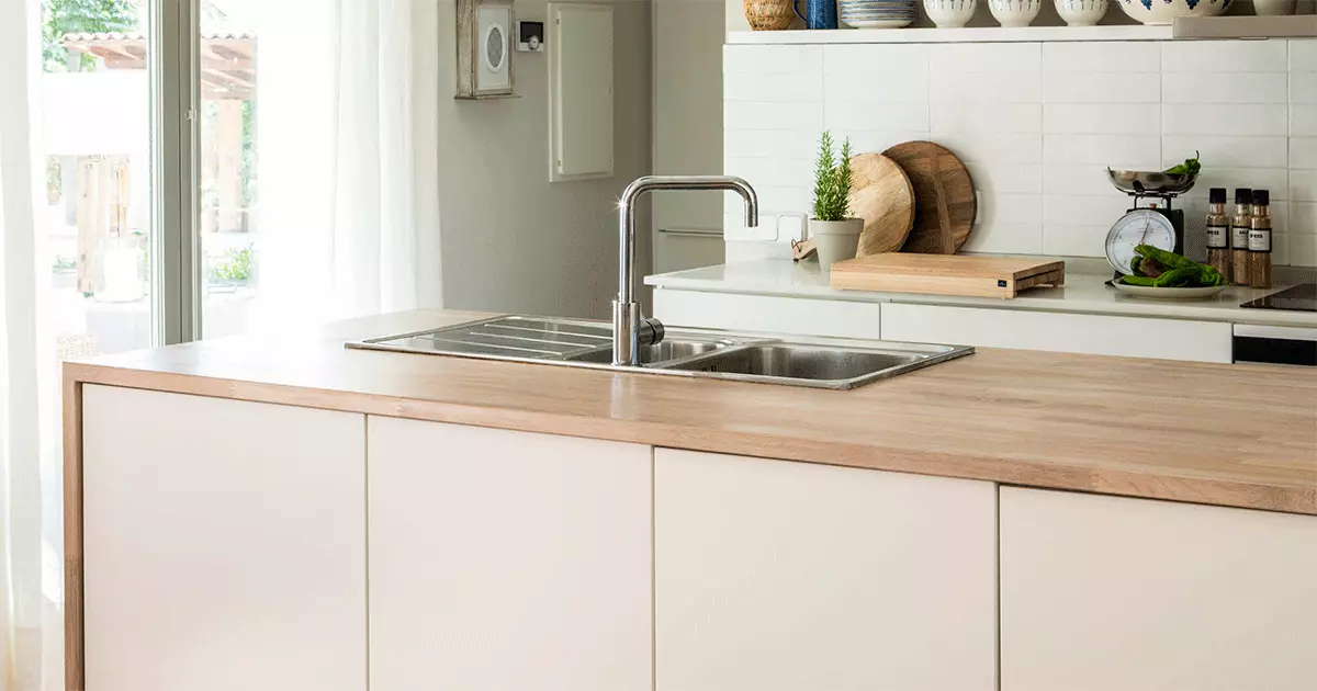 Kedu ka esi ahọrọ countertop dị mma? Ntuziaka na nhọrọ niile maka kichin gị